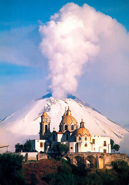 Locations > Cuernavaca > volcanoes